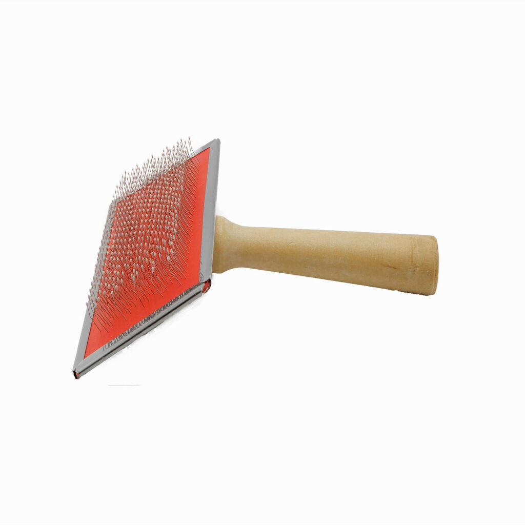 Cepillo Rasqueta Mango De Madera | Veterinaria El Country